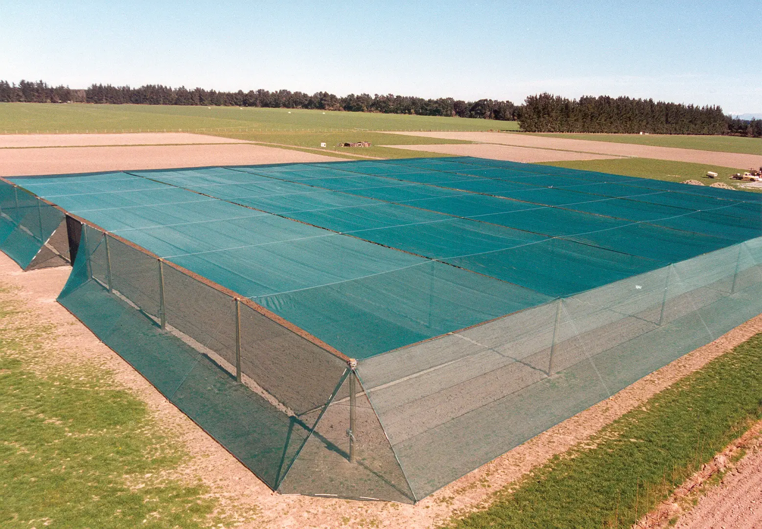 3 Key Uses for Scaffold Shade Cloth in Australian Climates